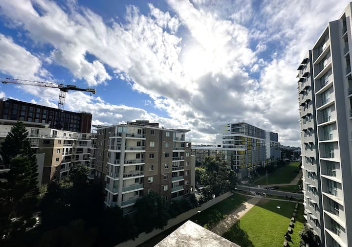 Convenient Mascot 3br | Cbd, Airport, Train, Cafés - Rosebery