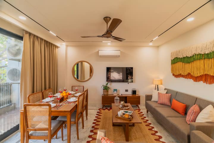 The Gk Nook Spacious 6bhk Residence In Gk 1 - Delhi, India
