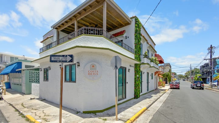 Casa Costa Brava | 8 Room - 16 Guest @ San Juan - San Juan