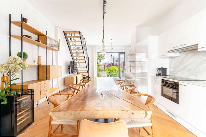 Bright Duplex With Balcony In Antwerp - Anvers