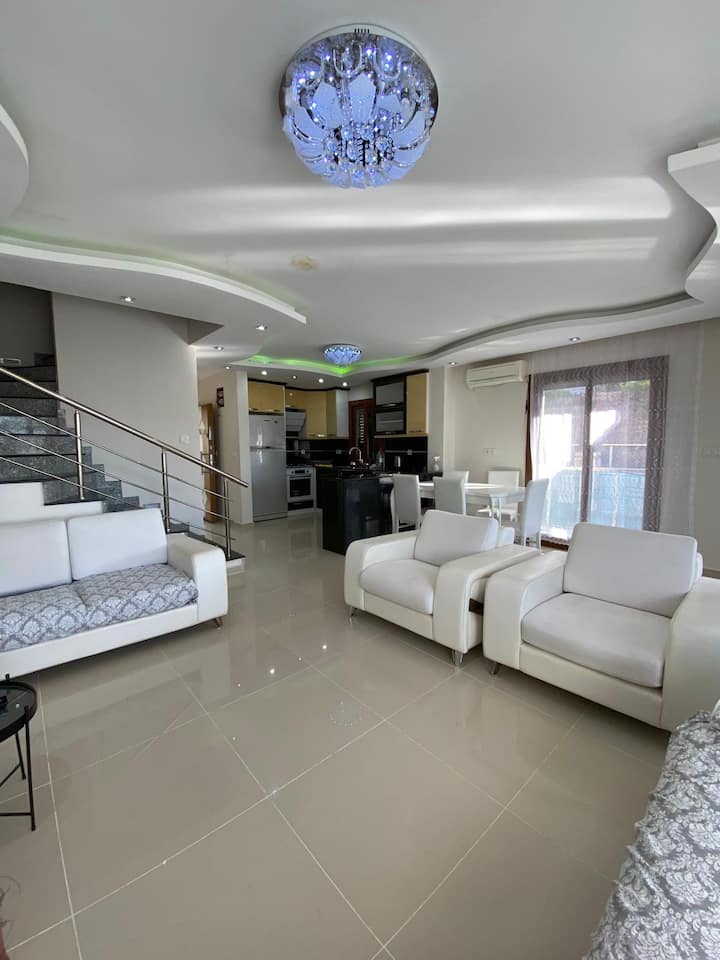 Müstakil Havuzlu Deniz Manzaralı 3+1 Lüks Villa - Ovacık