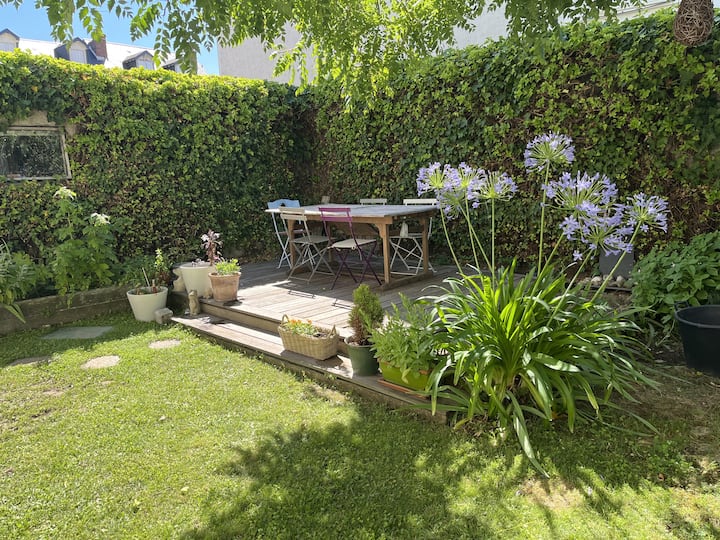 L'oasis - Maison Familiale Jardin - Gare à 5 Min - Tours