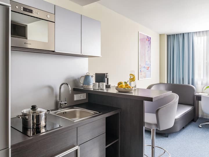 Numa | Spacious Studio With Kitchen Near Bmw Welt - Munich