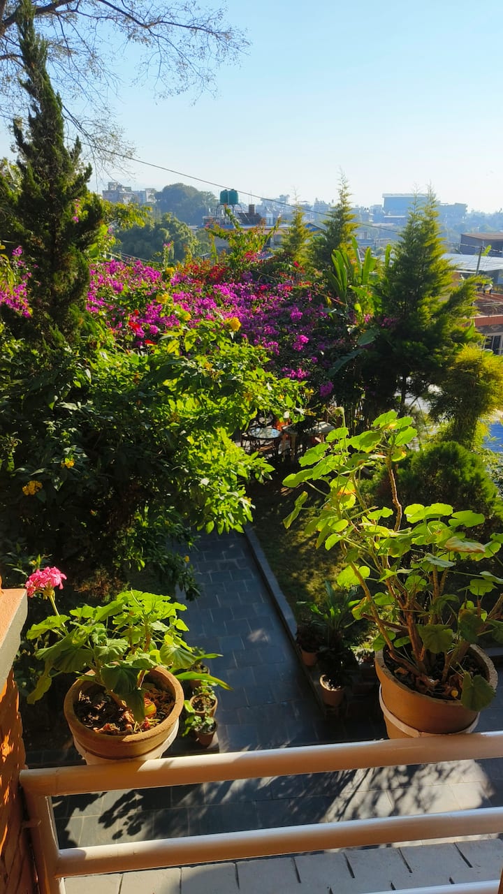 Orange Apartment - With Garden - Népal