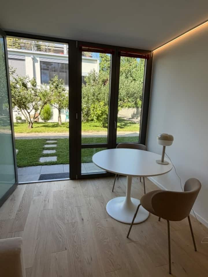 Studio Chic, Calme Et Frais Avec Jardin à Louer - Carouge