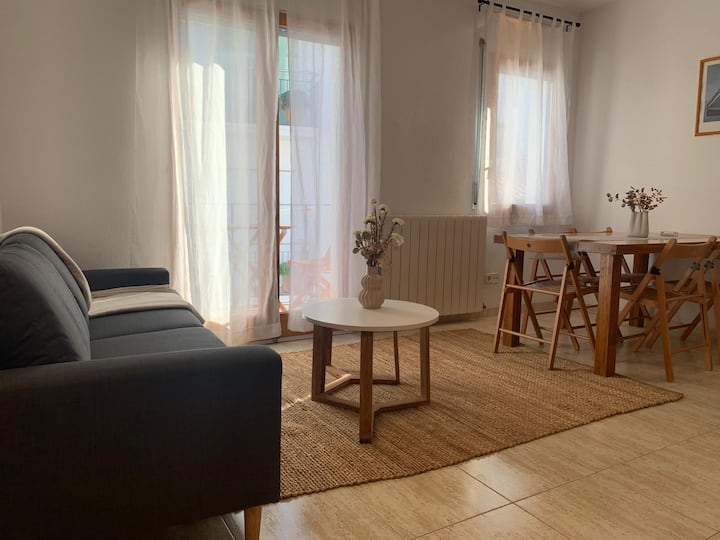 Dúplex De 2 Habitacions Molt A Prop De La Platja - Cadaqués
