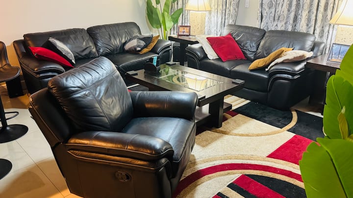 Private Luxury Room - Coral Springs, FL