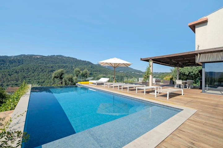Villa Moderne Piscine à Débordement - Fréjus