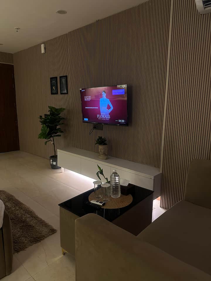 Finzo Stays -The Muse & Mood Studio - Ghaziabad