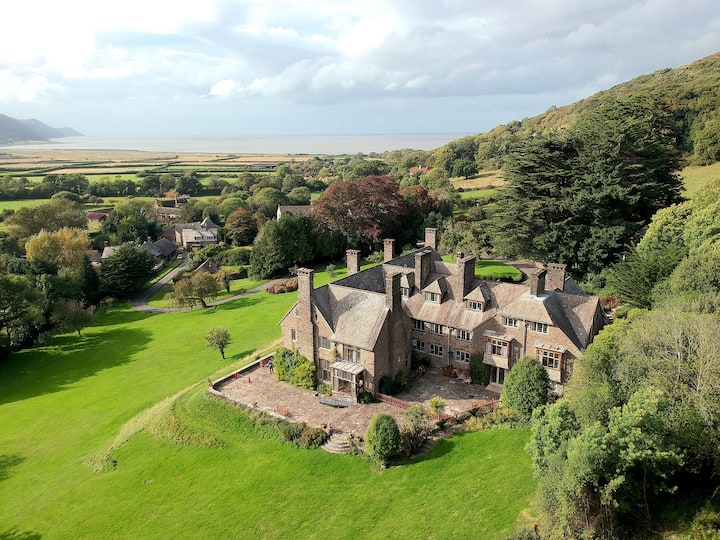 Luxury Group Manor Takeover With Premium Breakfast - Minehead