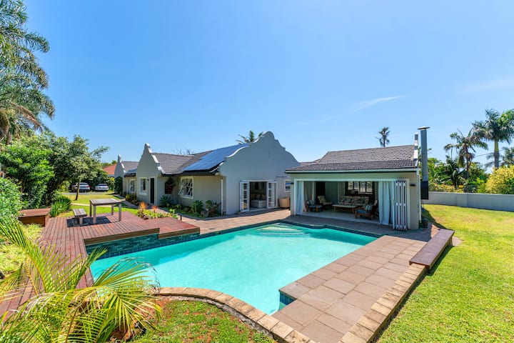 Spacious & Cosy 4br Durban North Manor | Pool - Durban