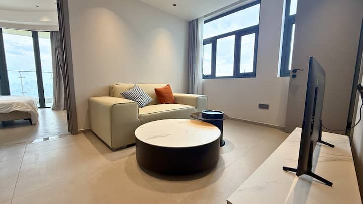 Homelia • Luxury 1 Bedroom City View Suite • 23-28 - Phnom Penh