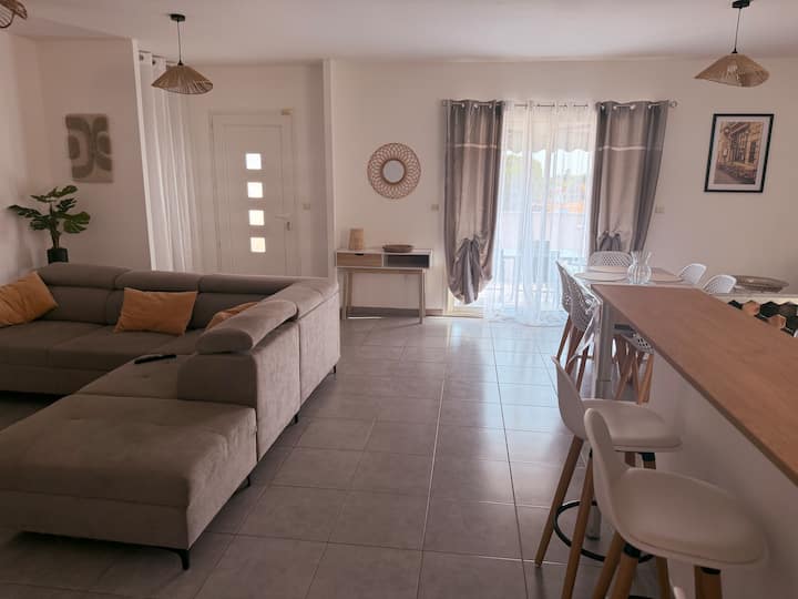 Belle Villa Plain-pied Avec Jardin Et Jacuzzi - Portiragnes
