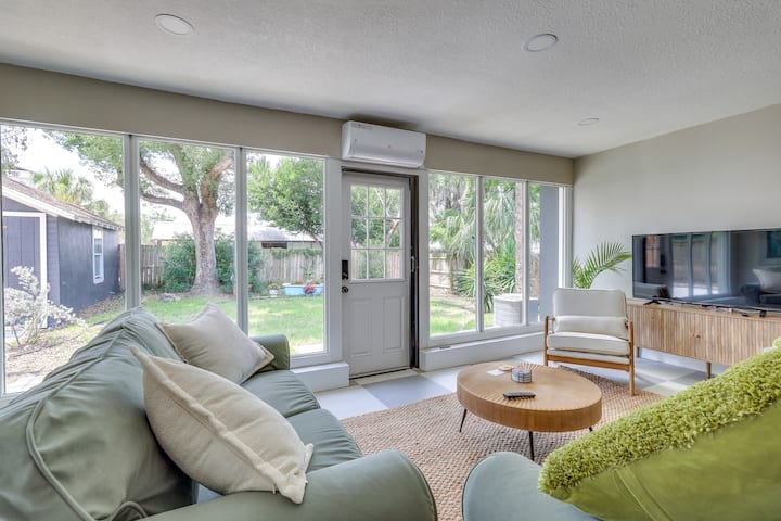 Walk To Parks & Dining! Historic Eustis Home - Mount Dora, FL