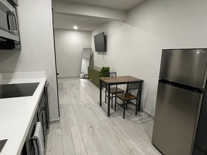 Newly Renovated Modern Living Space Apartment E - Brownsville, TX