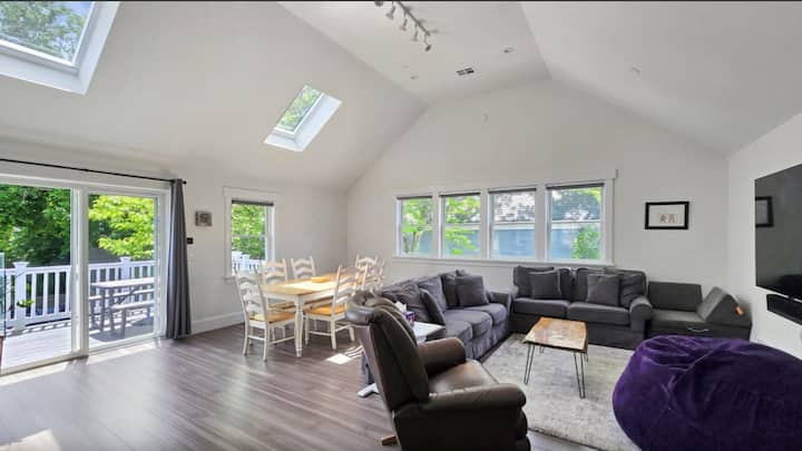 4br Wellfleet Home | Near Beaches & Town Center - Wellfleet, MA