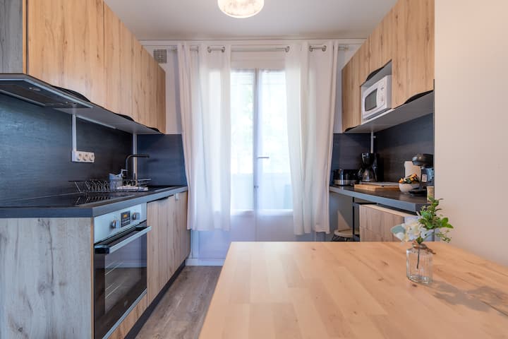 Appartement Vénissieux Commodité, Transport - Vénissieux
