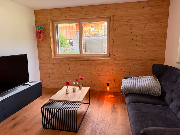 Neubauwohnung Im Eg. Perfekt Erschlossen. - Switzerland