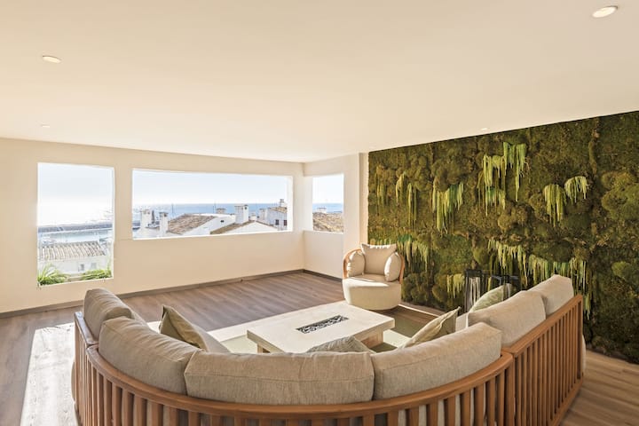 Luxury 5-bedroom Apartment-marina Views & Terrace - Puerto Banús