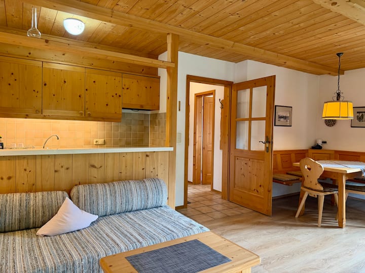 Helles Apartment Mit Balkon Am Kloster - Benediktbeuern