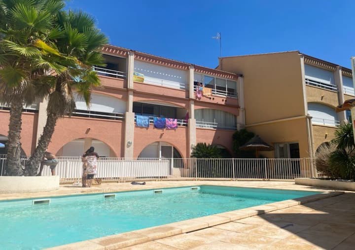 Apt Climatisé Avec Piscine, Proche De La Plage - Agde