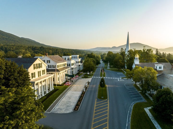 Modern 3br Townhouse | Golf, Pool & Spa Access - Manchester, VT