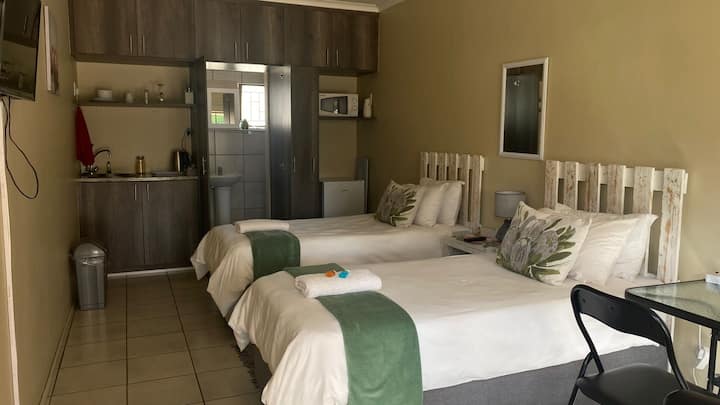 Aetos Lodges - Polokwane