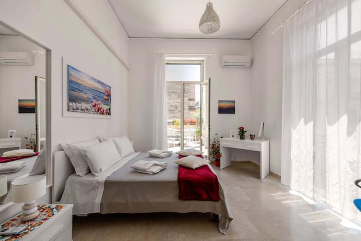 Casa Ninetta - Terrace Near Central Station - Palermo