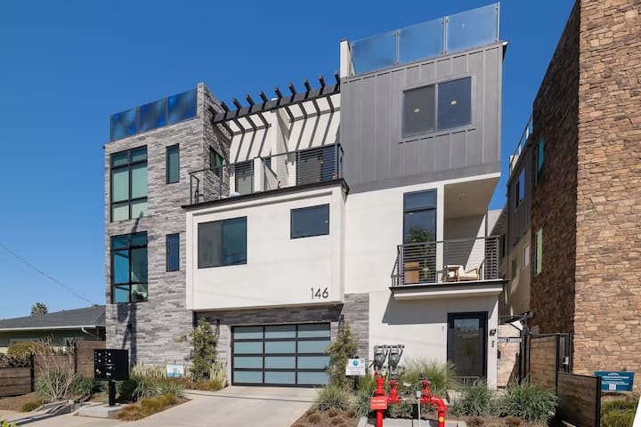 Sunset Strand Retreat| Steps To Pier| Ocean Views - Oceanside, Californie