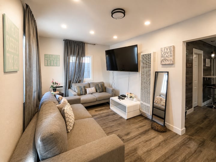 Monthly Rental Near Huntington Beach Pier - Huntington Beach, CA