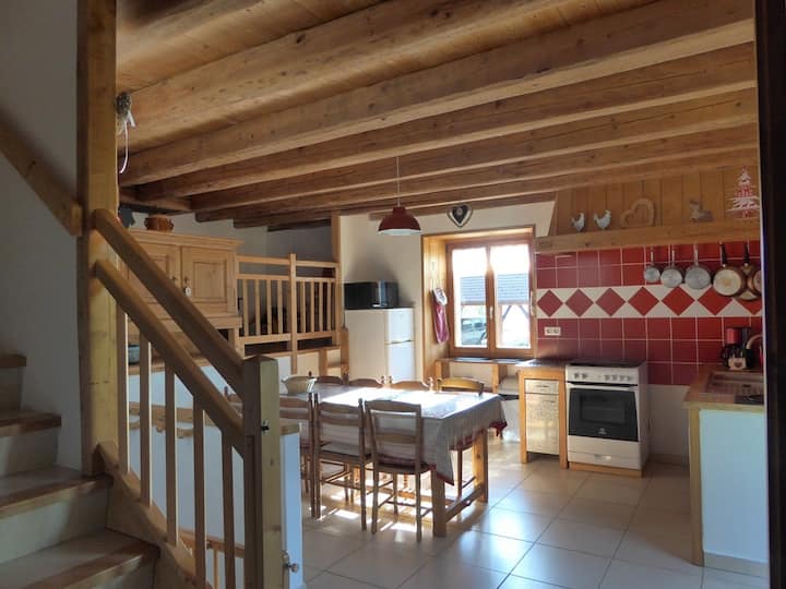 Appartement Avec Parking, Animaux Ok - 8 Pers. - Les Carroz d'Arâches