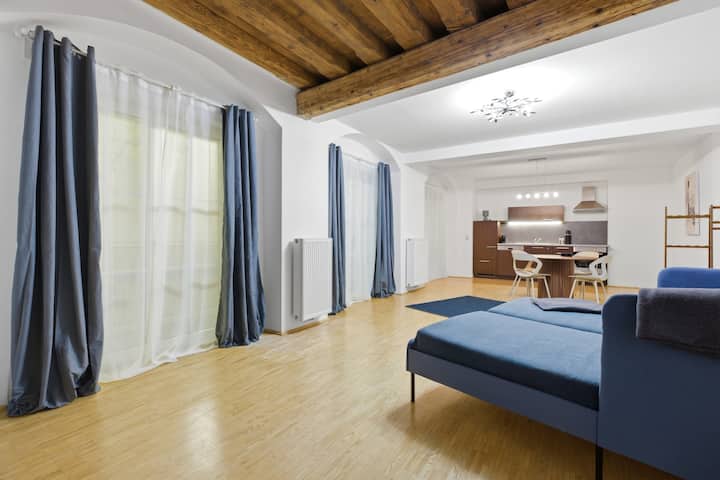 Alpena Homes: Zentrum | Sehr Geräumig | Küche - Linz