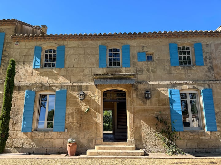 L'oustau Dou Rose, Grande Maison Avec Piscine - Arles