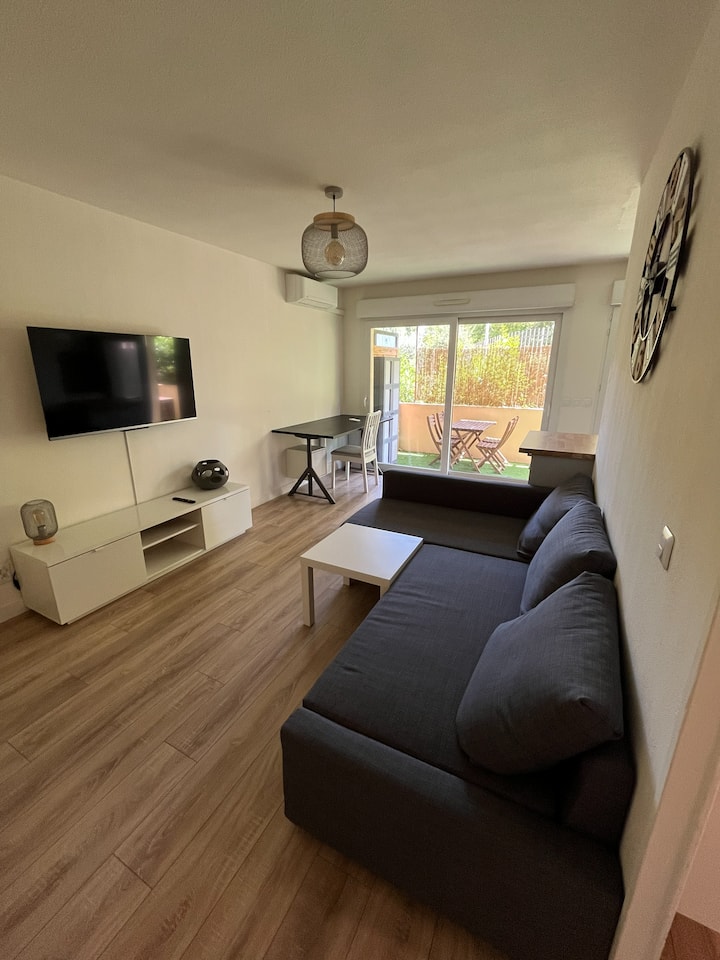T2 Lumineux Proche Mer & Commerces – Parking - La Colle-sur-Loup
