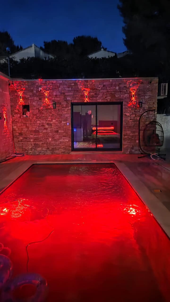 Studio Avec Piscine - Aéroport de Marseille Provence (MRS)