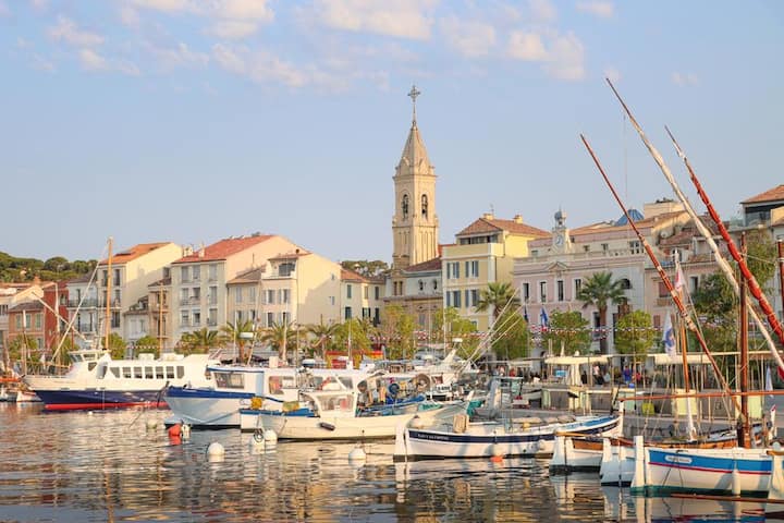 L'échappée Des Rues Piétonnes Port & Plages à Pied - Sanary-sur-Mer