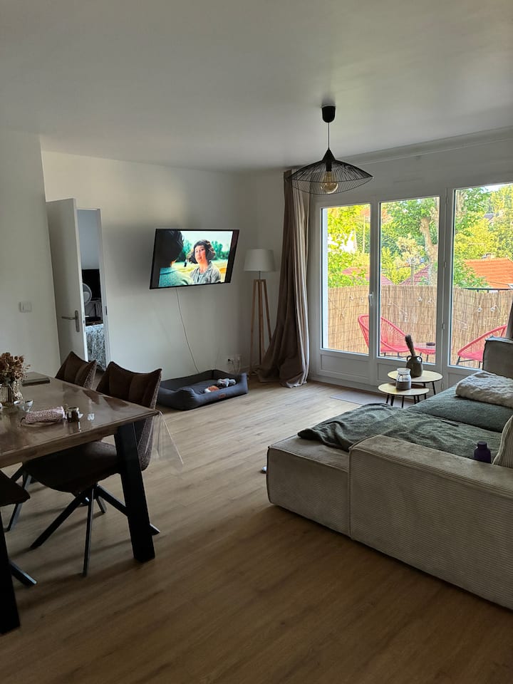 Appartement Chaleureux à 7 Minutes De La Gare - Bures-sur-Yvette