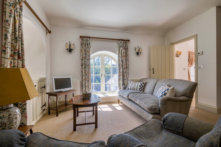 Pretty Courtyard Apartment In Rural Somerset - Shepton Mallet