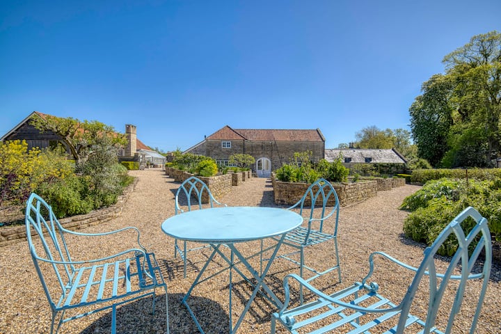 Pretty Courtyard Apartment In Rural Somerset - Shepton Mallet