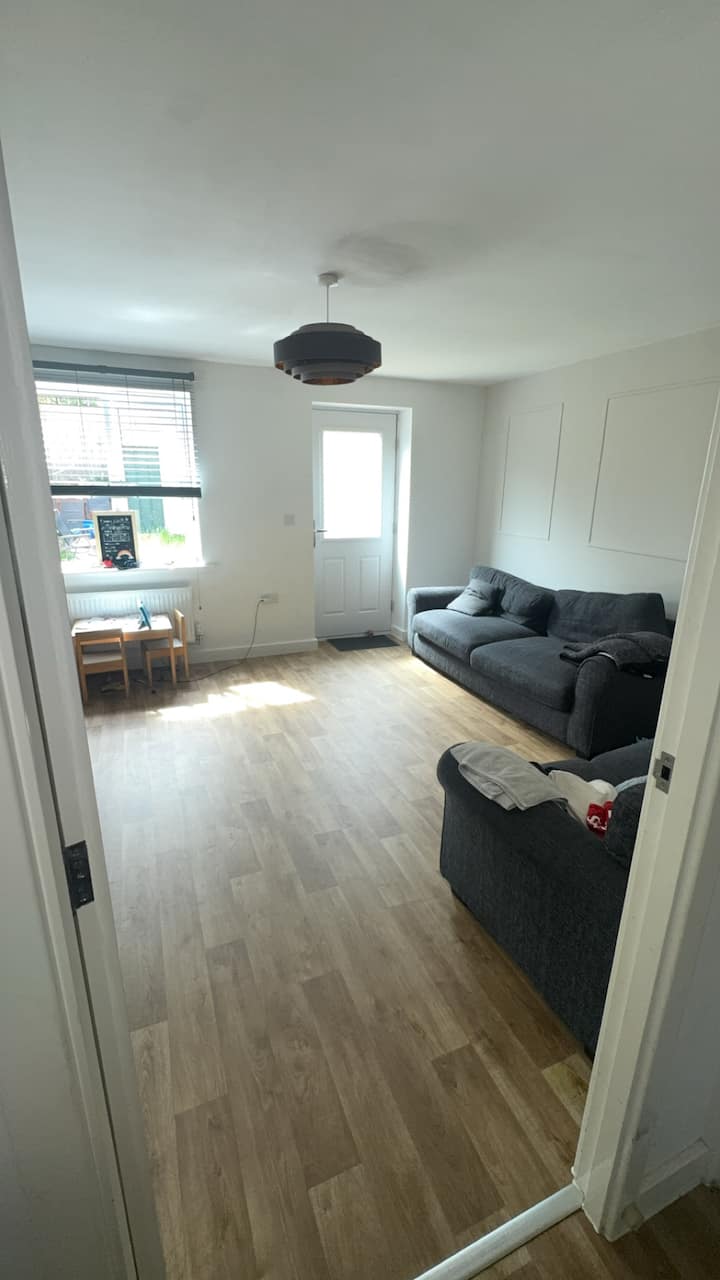 2 Bed On The Racecourse Estate - 타우체스터