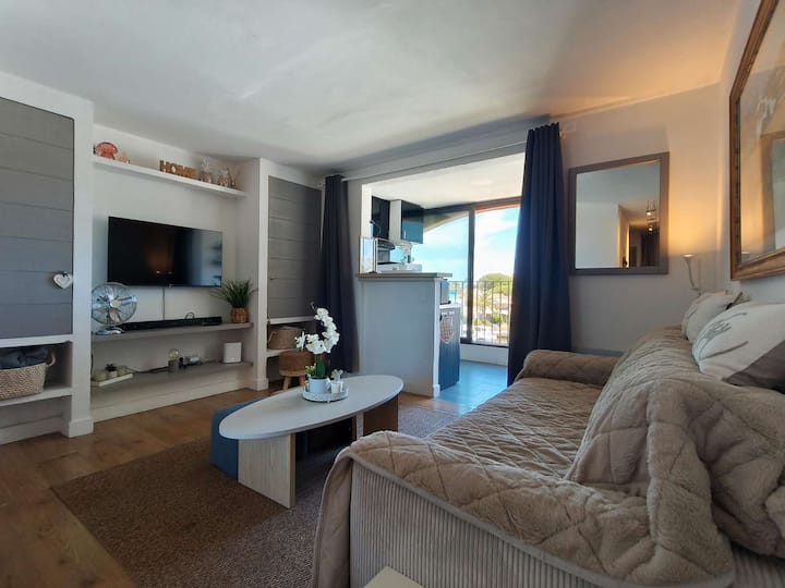 Charmant Appt Vue Marina Exceptionnelle & Piscine - Grimaud
