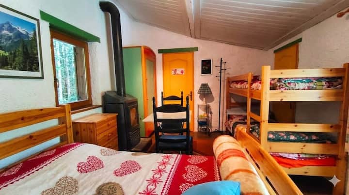 Chambre 3 Lits Simples Et Espace Cuisine - Anduze