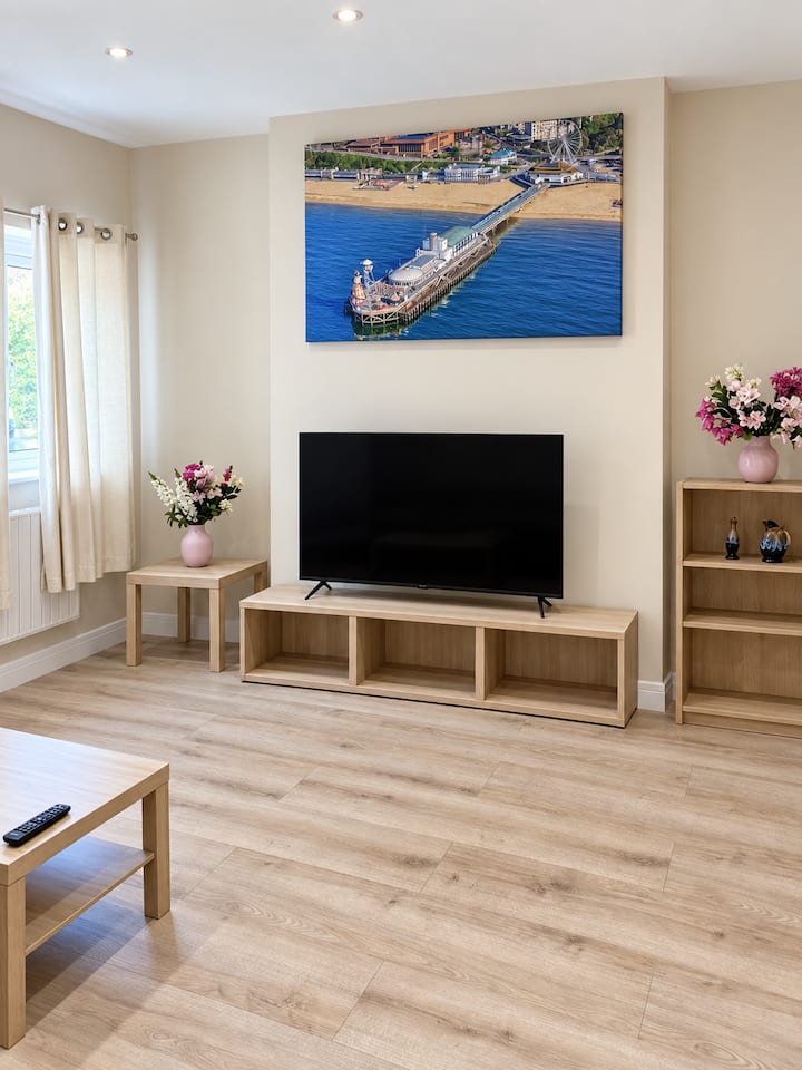 Stylish 1-bed Flat Walk To Beach & High Street. - Boscombe