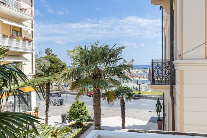 La Plage Appartamento Delux/ Vista Mare7 Centro - Ligurien