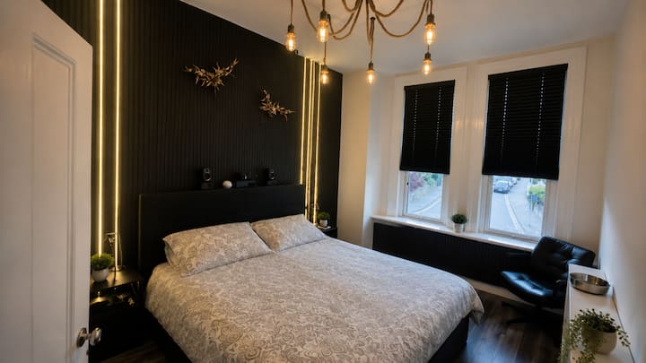 Victorian Townhouse In The Heart Of Douglas. - Isle of Man