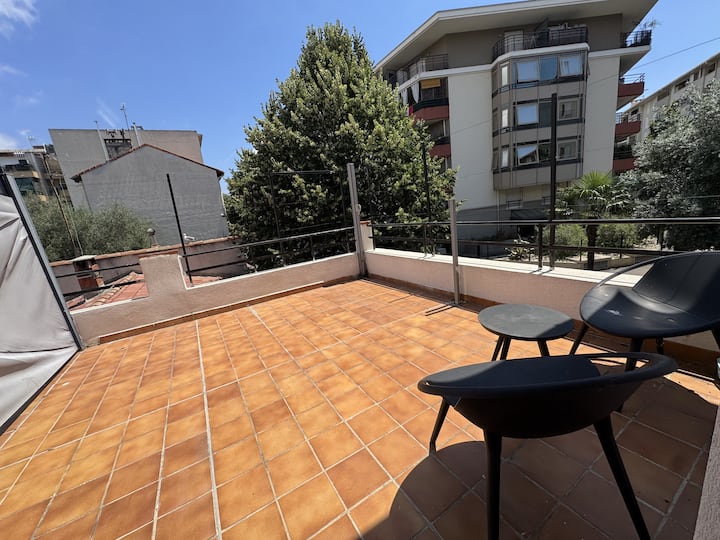 Cagnes Sur Mer Reynes 4: 3 Pers Terrasse Et Clim - Cagnes-sur-Mer