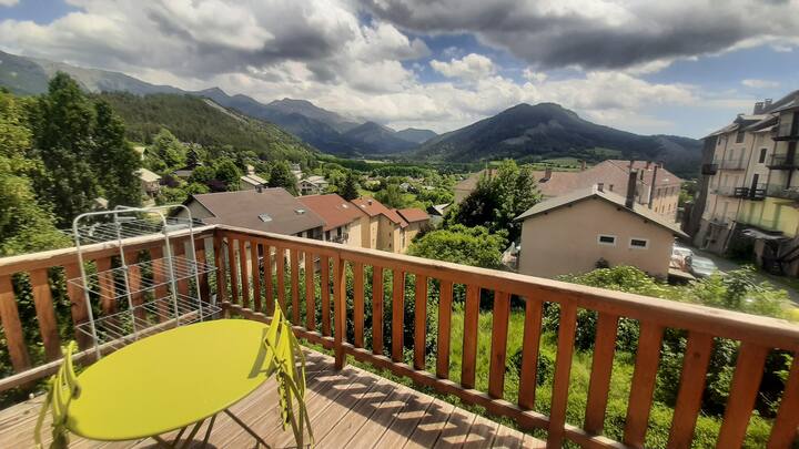 Appartement 3chambres Vue Montagnes Centre Village - Seyne
