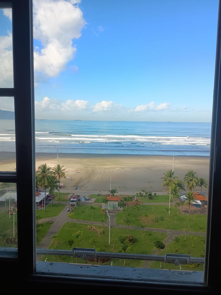 Frente Ao Mar! Lado Teleférico E Vlt. Wi-fi - Santos