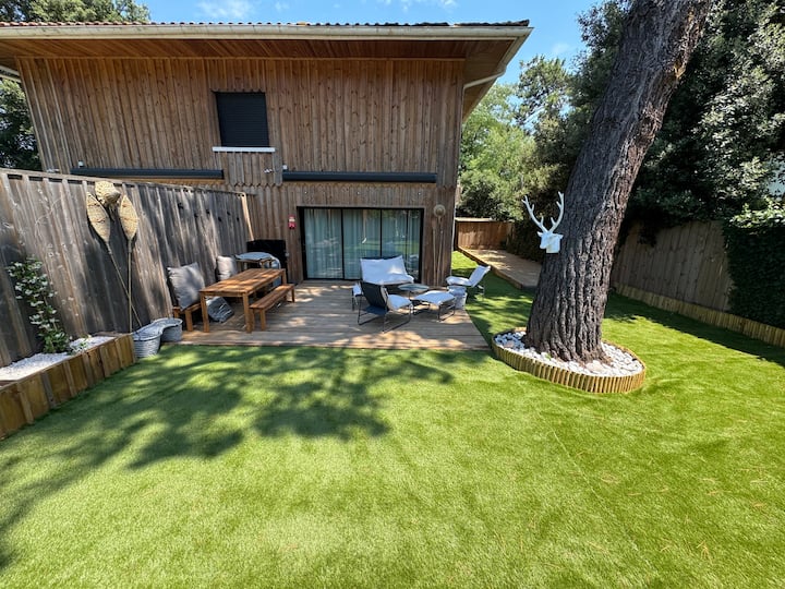 Charmant Rdc De Maison Avec Jardin Privatif 6 Pers - Lège-Cap-Ferret