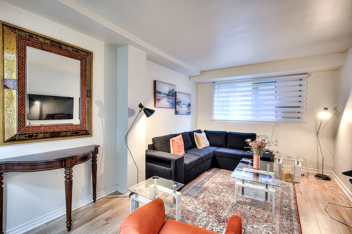 Affordable Comfort 1br In Mtl - Montreal